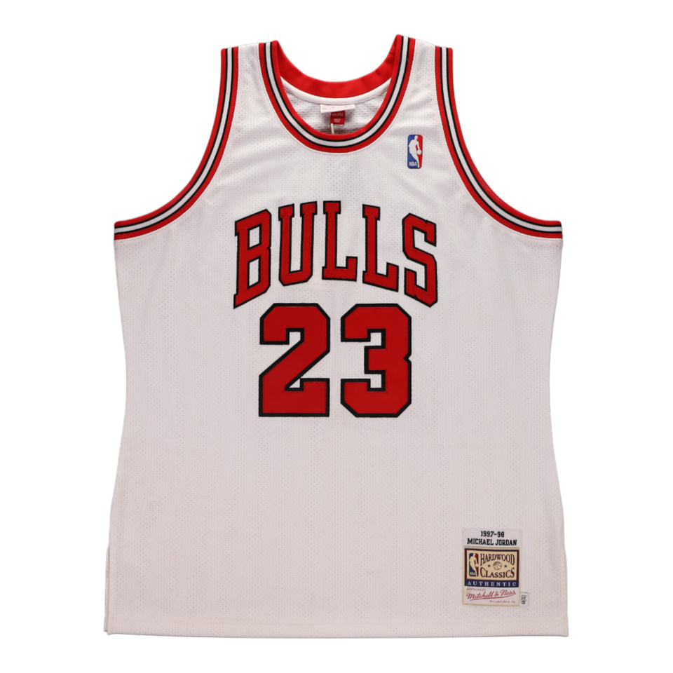Michael Jordan Signed Autographed Mitchell & Ness Jersey - Upper Deck ...