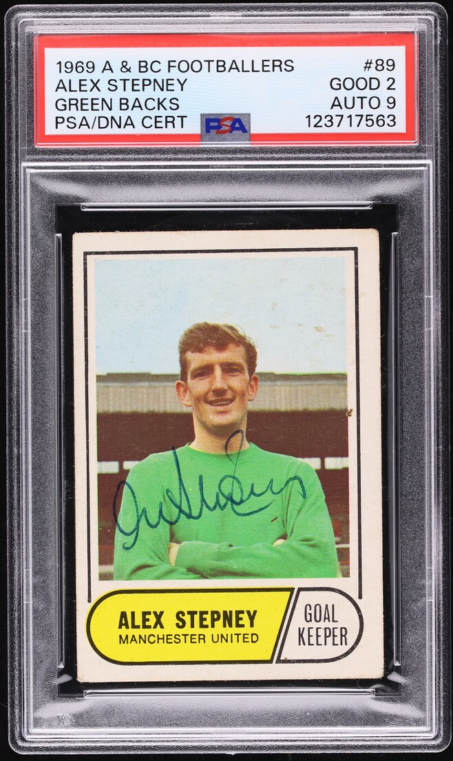 1969 A & BC Footballers Green Backs Alex Stepney AUTO DNA 9 #89 PSA 2 ...